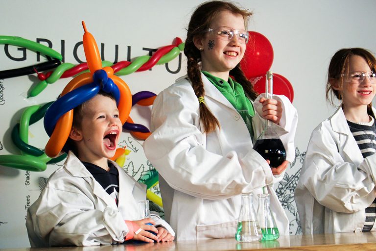Science Rendezvous » About Science Rendezvous